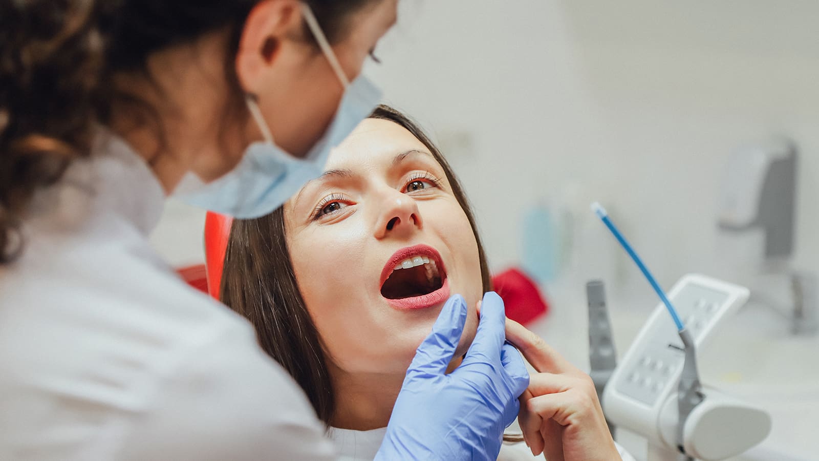 Affordable tooth replacement options | Legacy Surgery